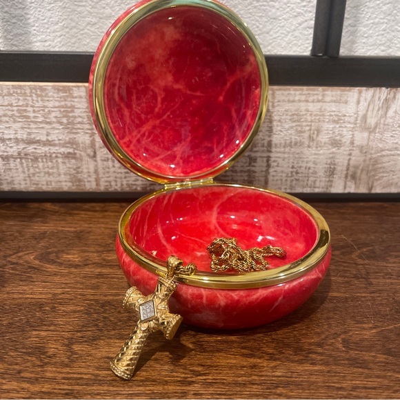 unbranded | Other | Genuine Alabaster Hand Carved Made In Italytrinket ...